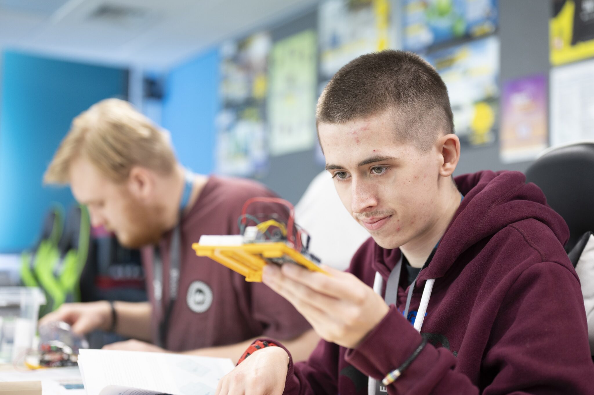 Differences between T Levels and A Levels - Broadstairs College
