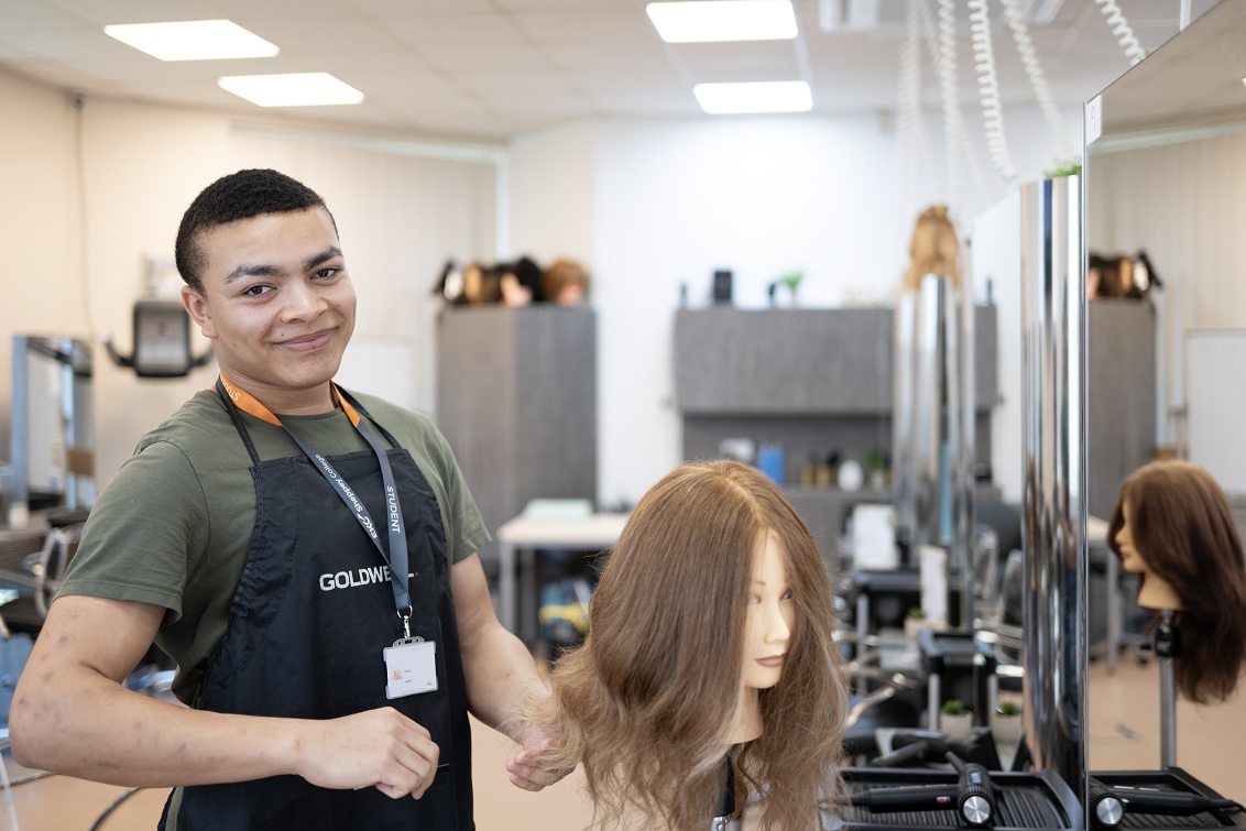 Level 2 Hairdessing - Sheppey College