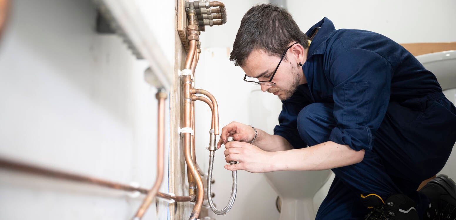 Plumbing and Electrical Courses - EKC Training